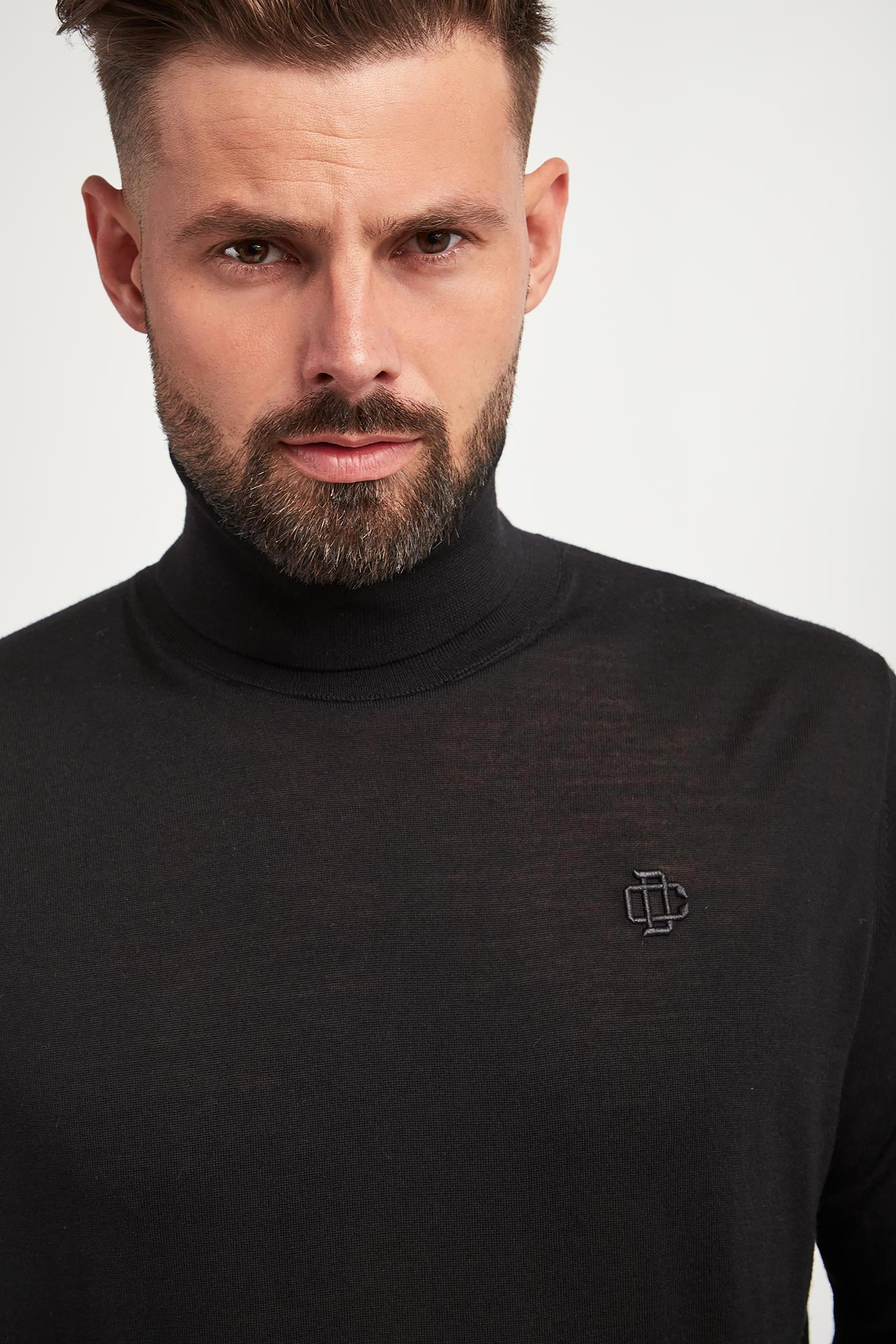 Golf męski DSQUARED2 Czarny Regular S74HA1370/S18310/900 | Sklep Velpa.pl