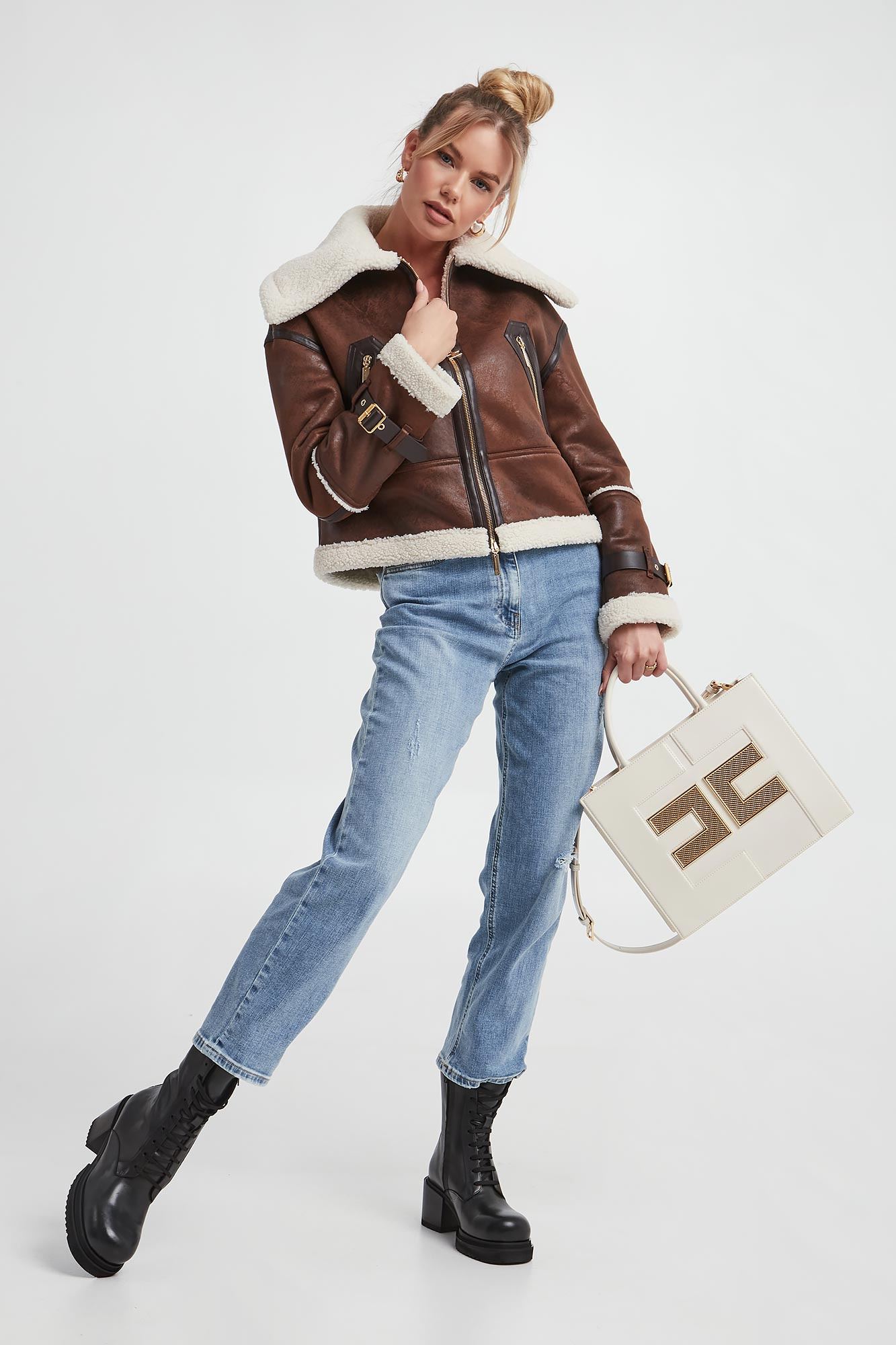 Kożuch damski ELISABETTA FRANCHI Brązowy Relaxed CP47A36E2/038 | Sklep ...