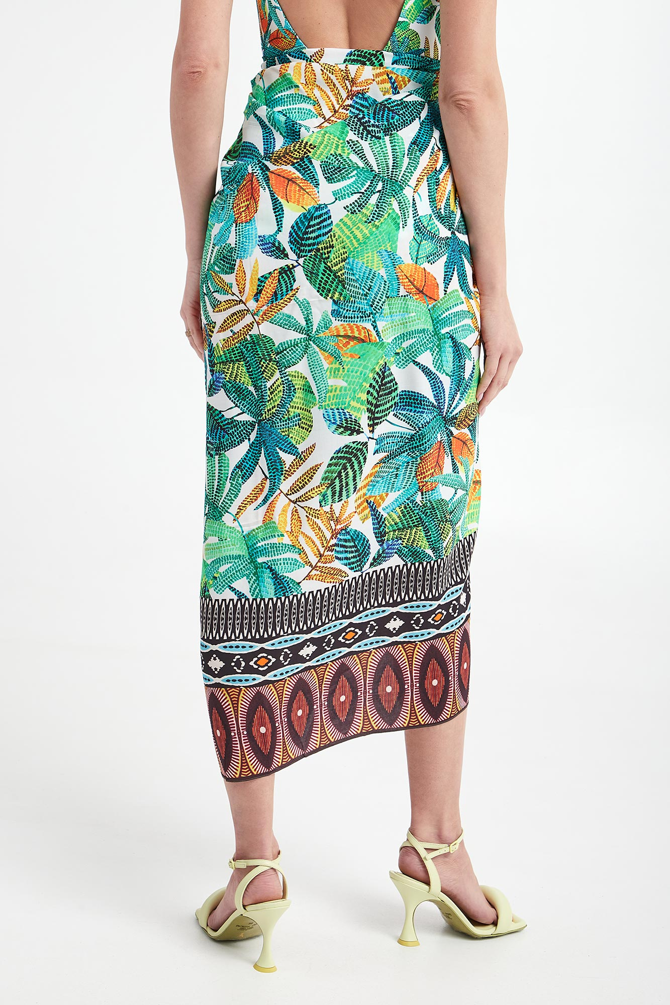 Pareo Iris TESSY BEACHWEAR Wielokolorowy T700/01 | Sklep Velpa.pl