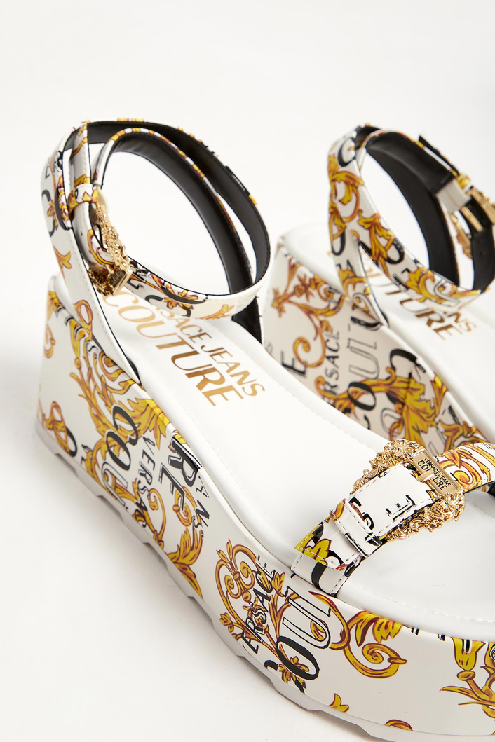 Sandały damskie na platformie VERSACE JEANS COUTURE Biały 74VA3S06 ...